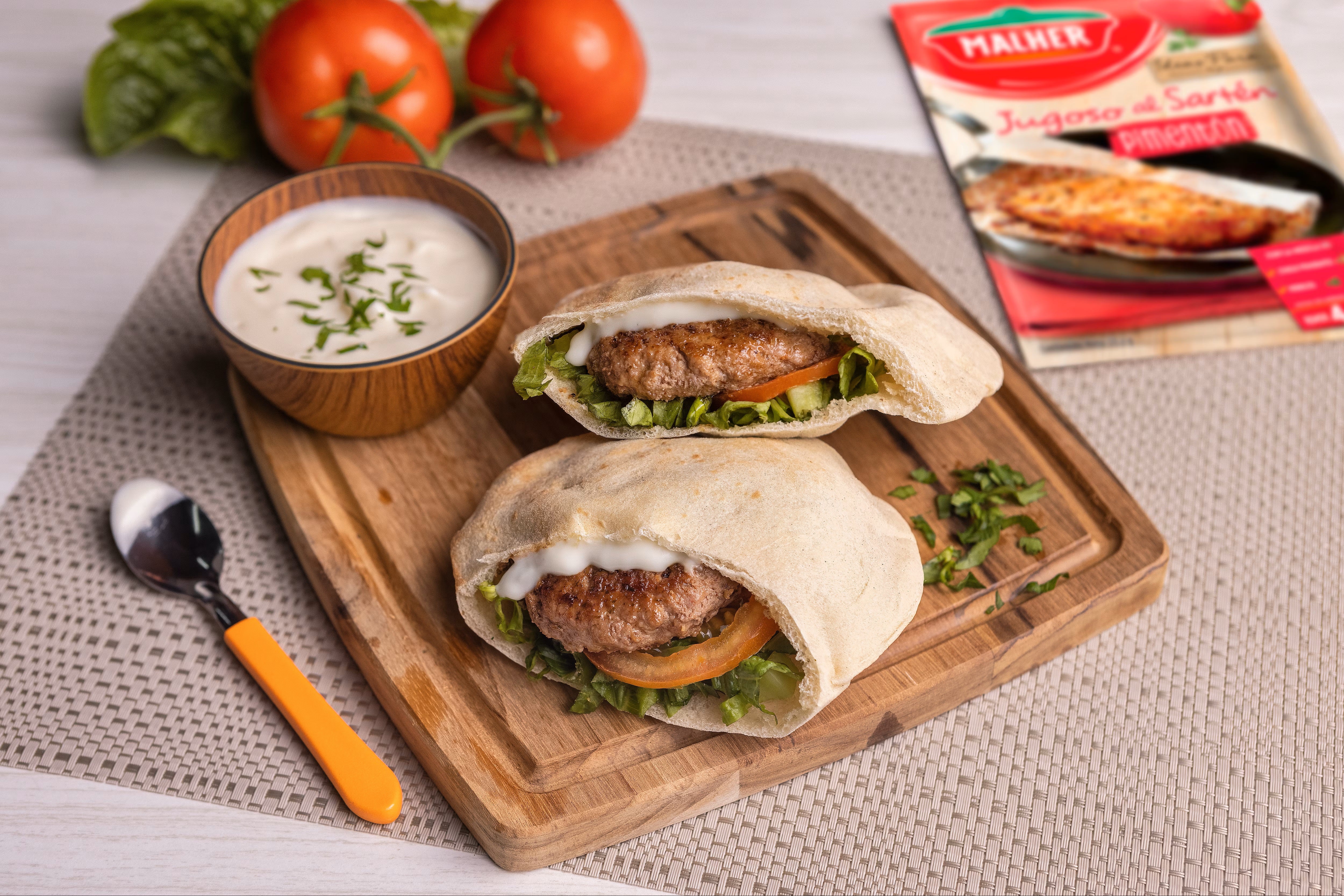 Receta de Pita Burger Fácil y Rápida | Recetas Nestlé